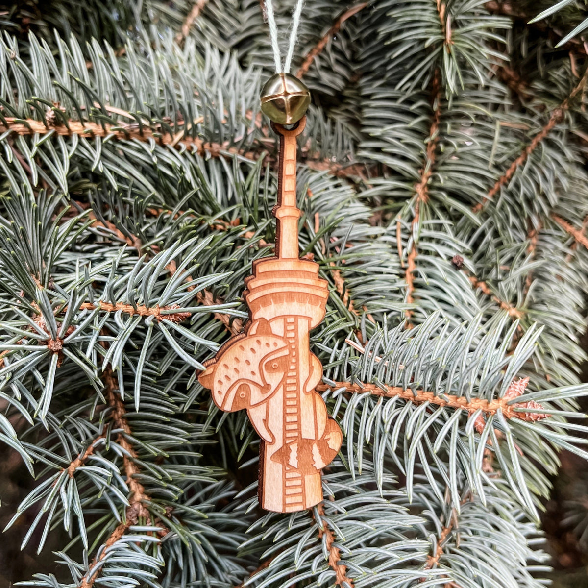 Toronto Raccoon CN Tower Wood Ornament | Crywolf – Outer Layer