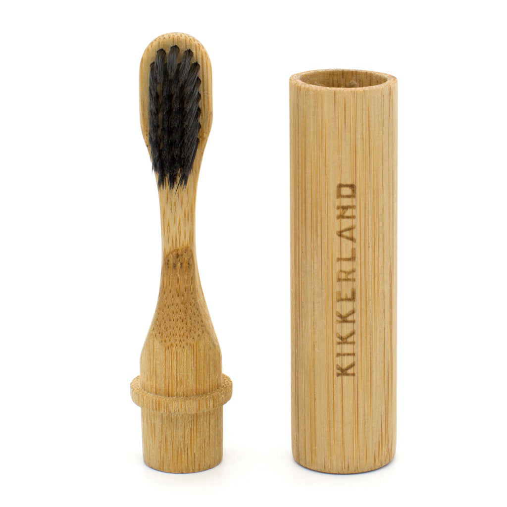 On-The-Go Bamboo Toothbrush by Kikkerland – Outer Layer
