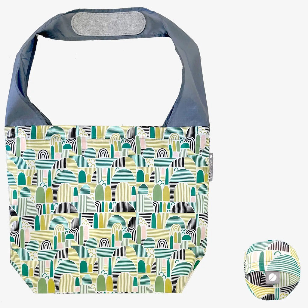 Fields Print 24-7 Bag | Flip & Tumble – Outer Layer